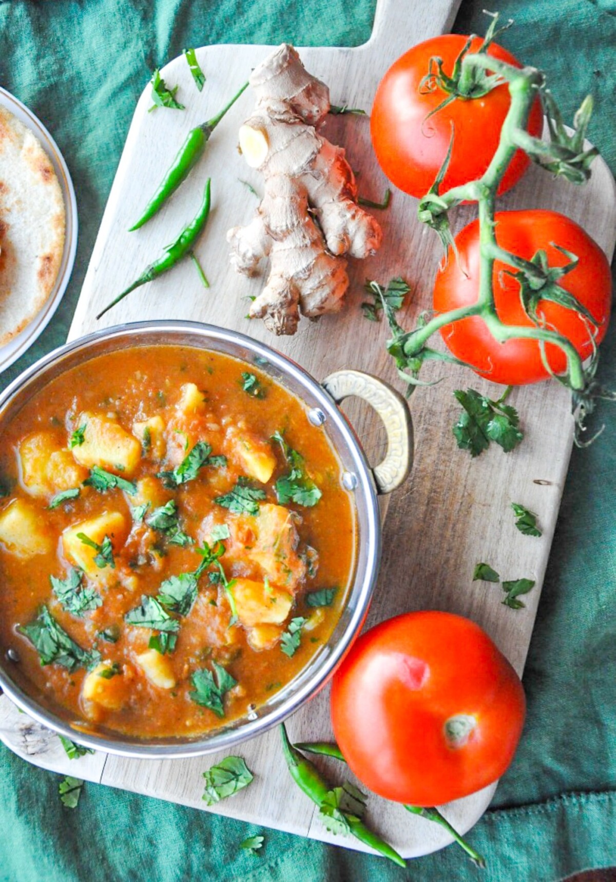 Aloo Rasedar | Potatoes in a Tomato Ginger Gravy (vegan, gluten-free ...