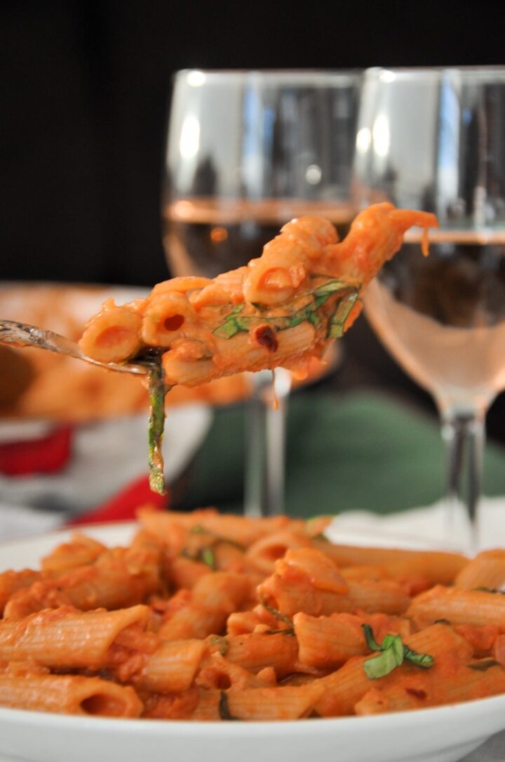 Vegan Penne alla Rosé - Honey, Whats Cooking