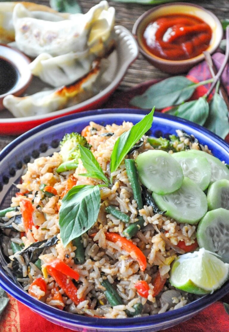 Thai Basil Fried Rice (vegetarian, dairy-free, GF option) - Honey ...