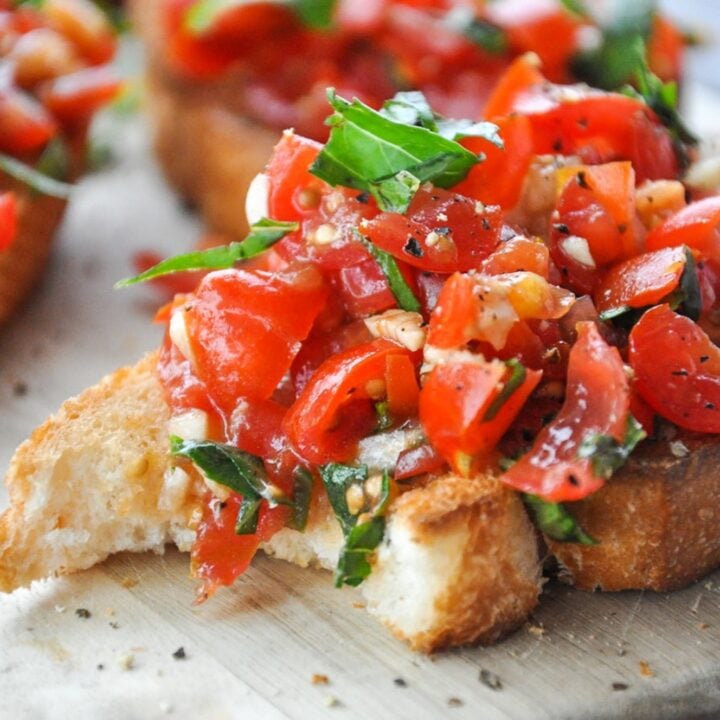Tomato Basil Bruschetta (vegan, gluten-free option) - Honey, Whats Cooking