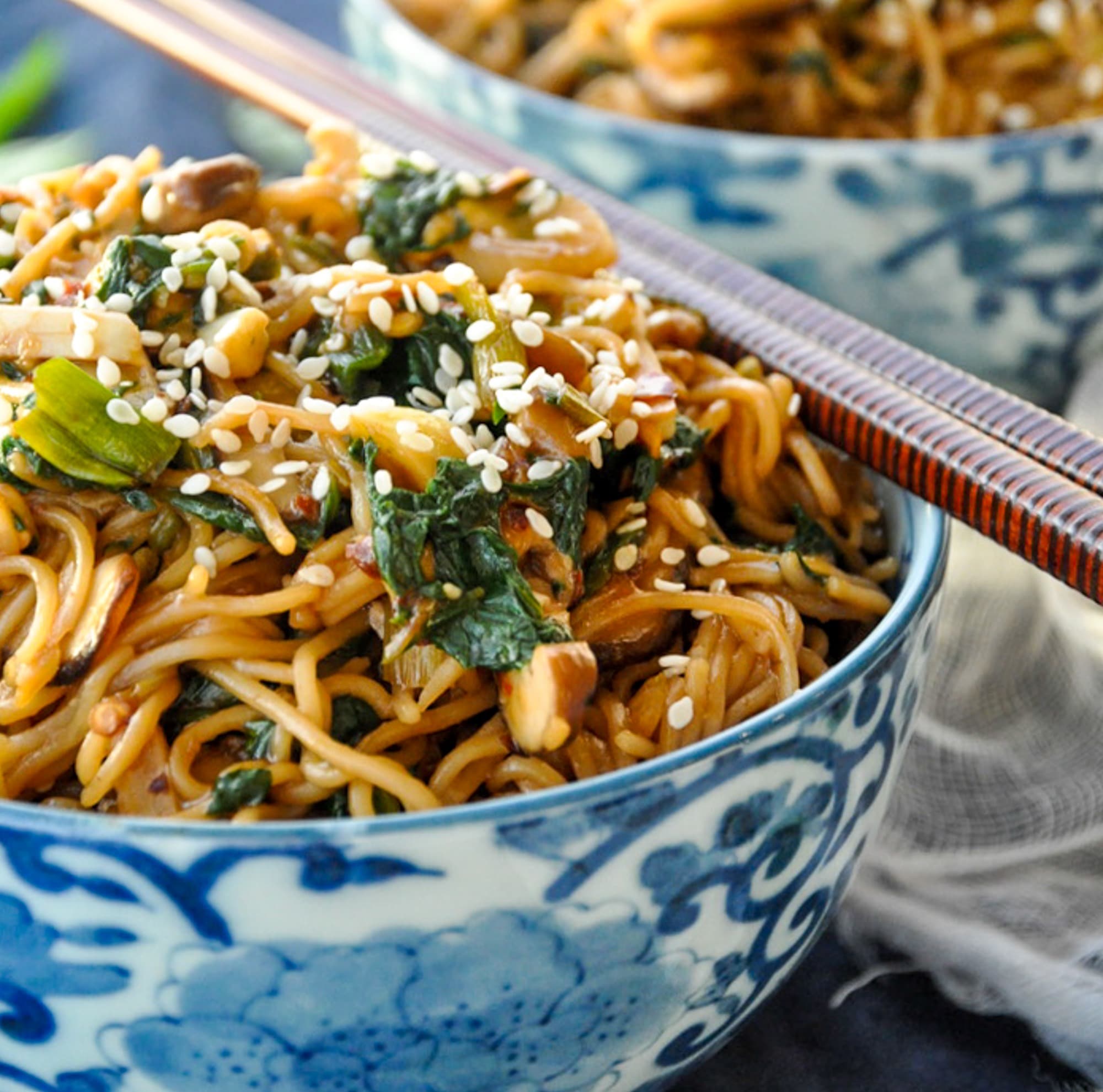 Spinach Mushroom Ramen Noodles (vegan) - Honey, Whats Cooking