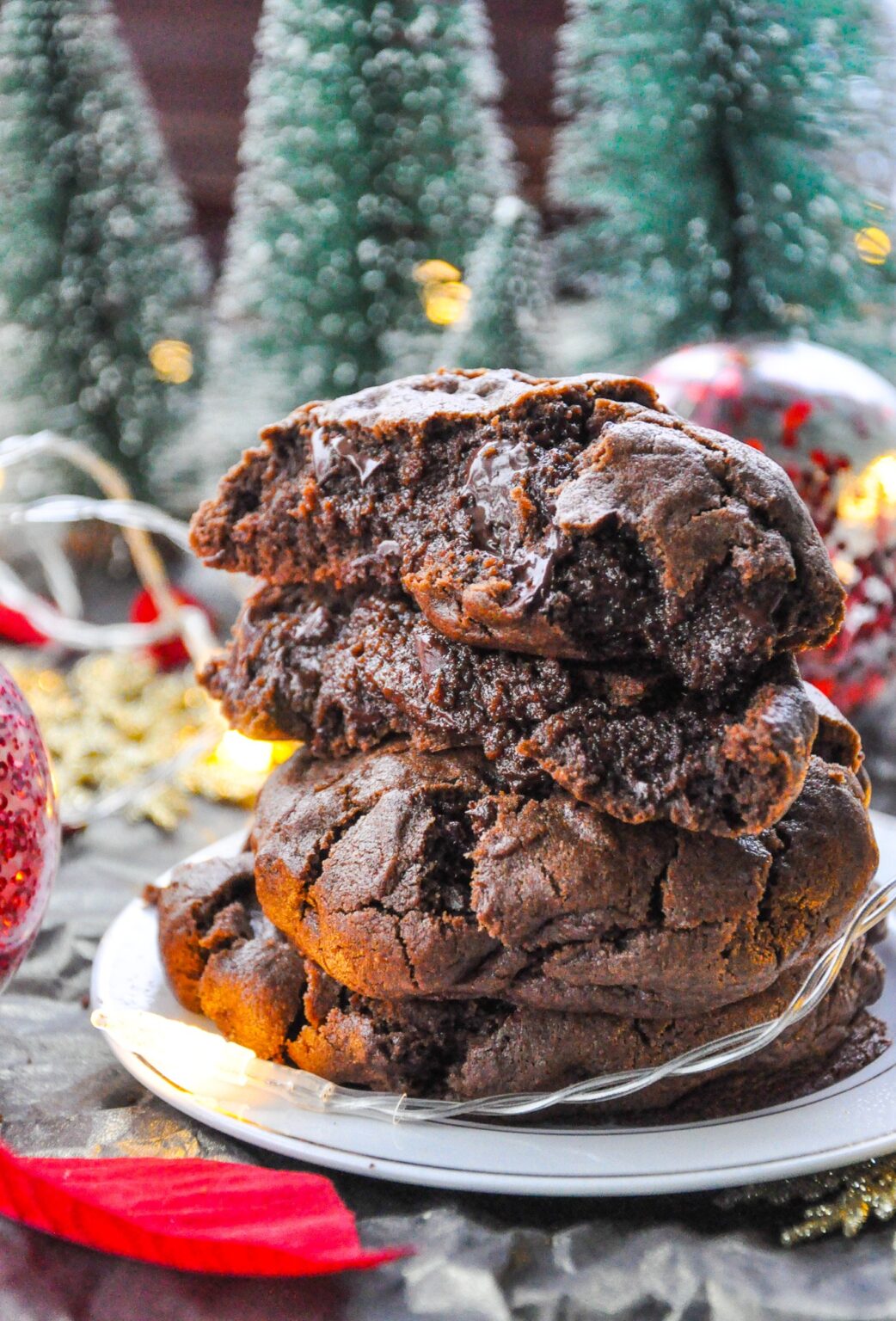 Levain Bakery Dark Chocolate Chocolate Chip Cookies - Honey, Whats Cooking