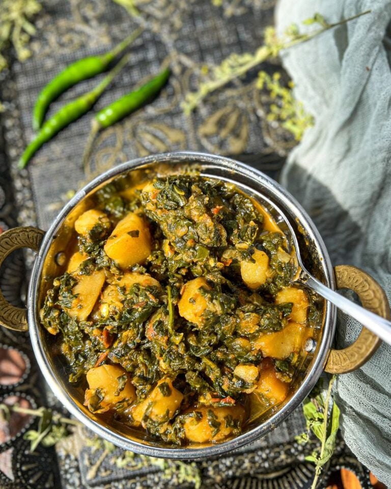 Aloo Palak (Spinach Potato Curry) - Honey, Whats Cooking
